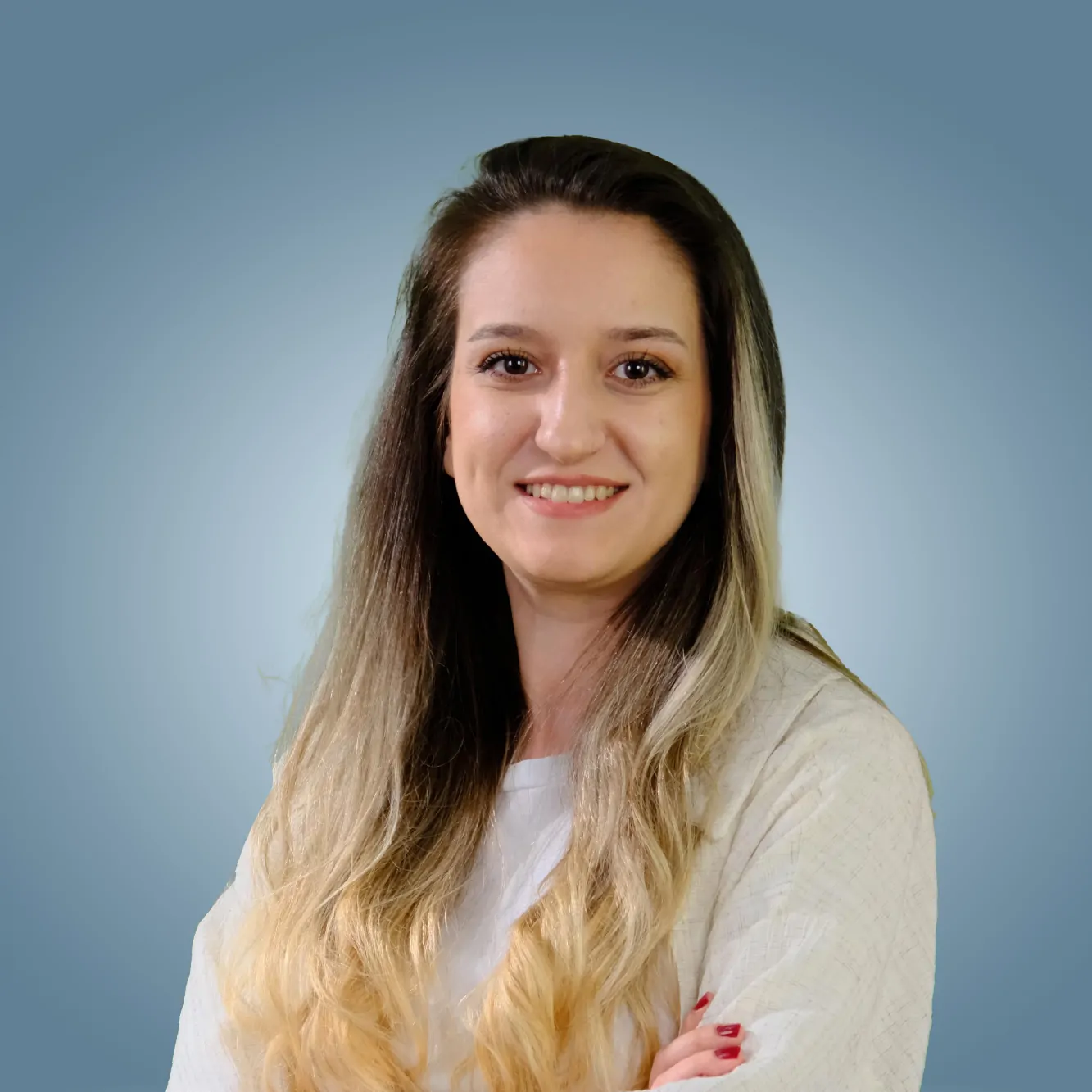 Aygül Atay, Doğrulab sitesinin yazarı